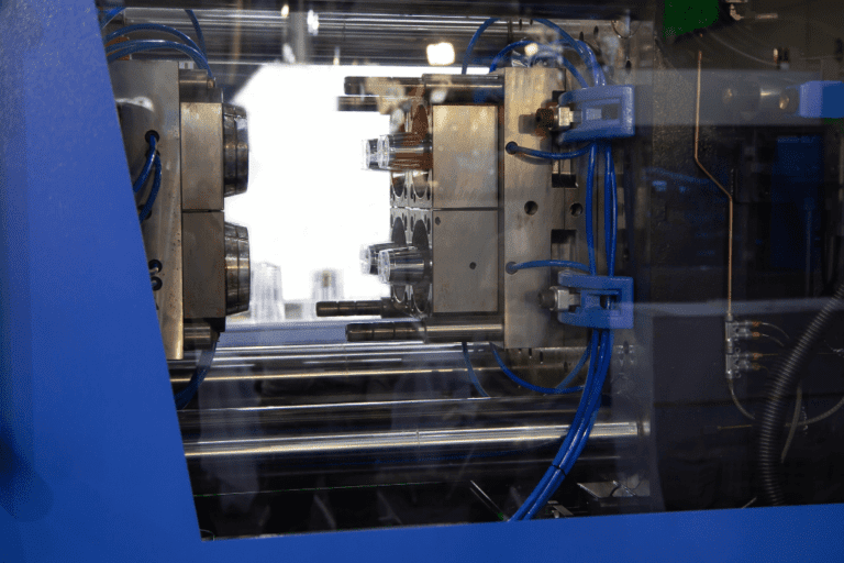 Decoupled Molding for Zero-Defect Production | Hansen Plastics